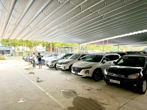 Salon BON Auto: Mua bán - Trao đổi xe cũ