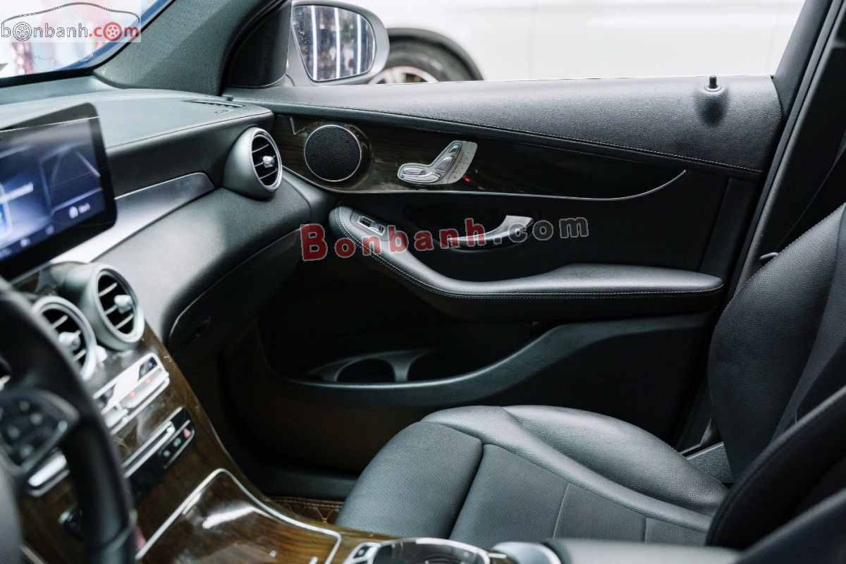 Bán xe ô tô Mercedes Benz GLC 200 2018 giá 860 Triệu | 6363744