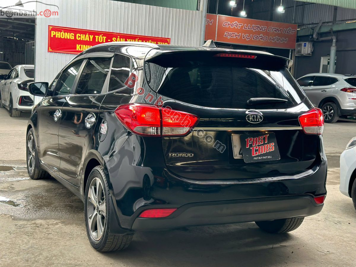 Bán xe ô tô Kia Rondo GAT 2015 giá 339 Triệu | 6587968