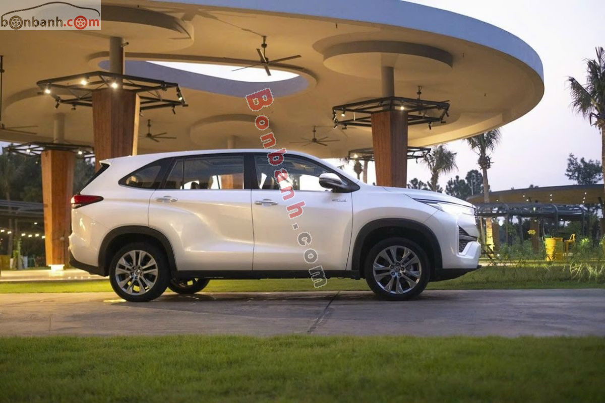 Bán xe ô tô Toyota Innova 2.0 L - HEV 2026 giá 999 Triệu | 6625490