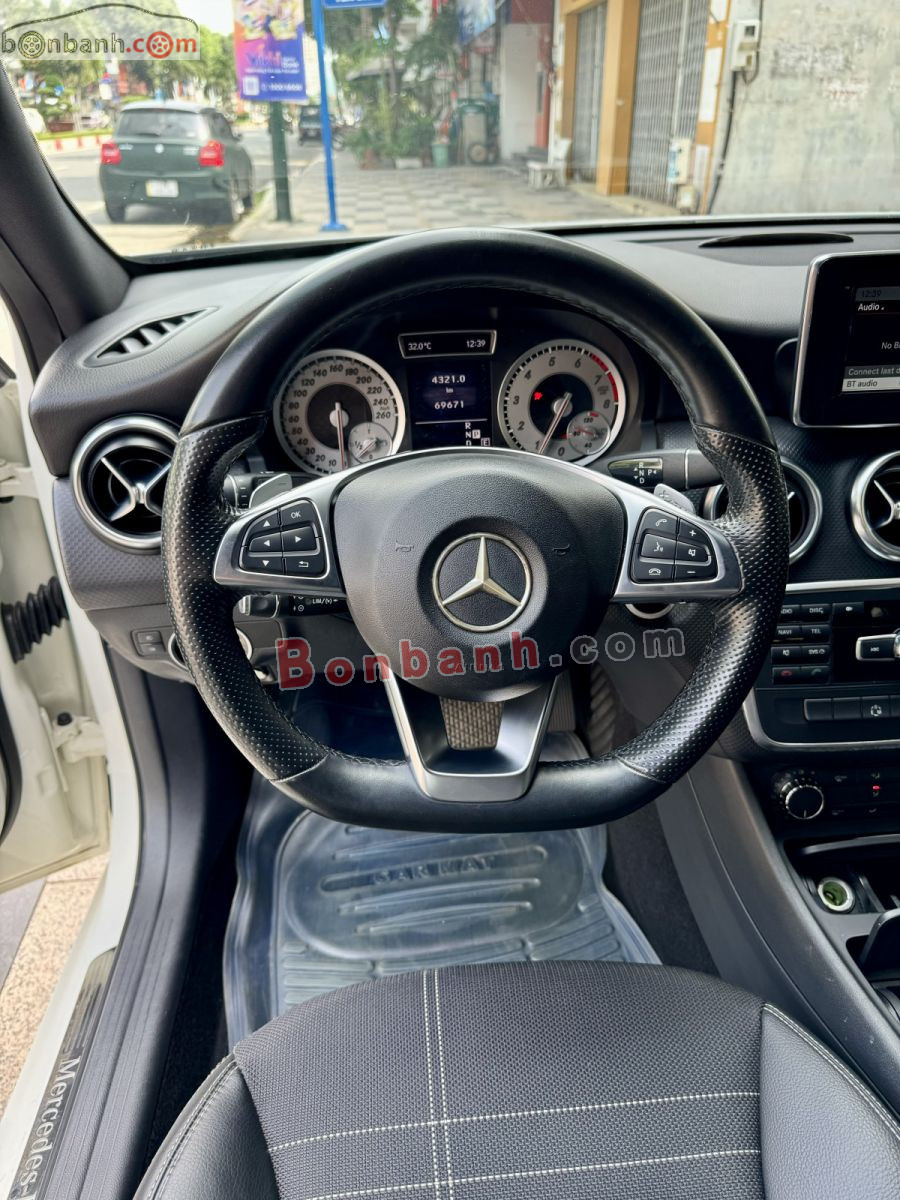 Bán xe ô tô Mercedes Benz A class A200 2014 giá 355 Triệu | 6530973