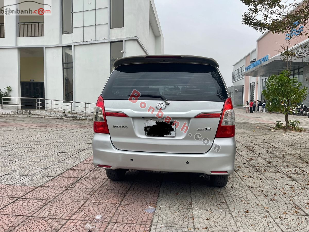 Bán xe ô tô Toyota Innova 2.0E 2016 giá 295 Triệu | 6628612