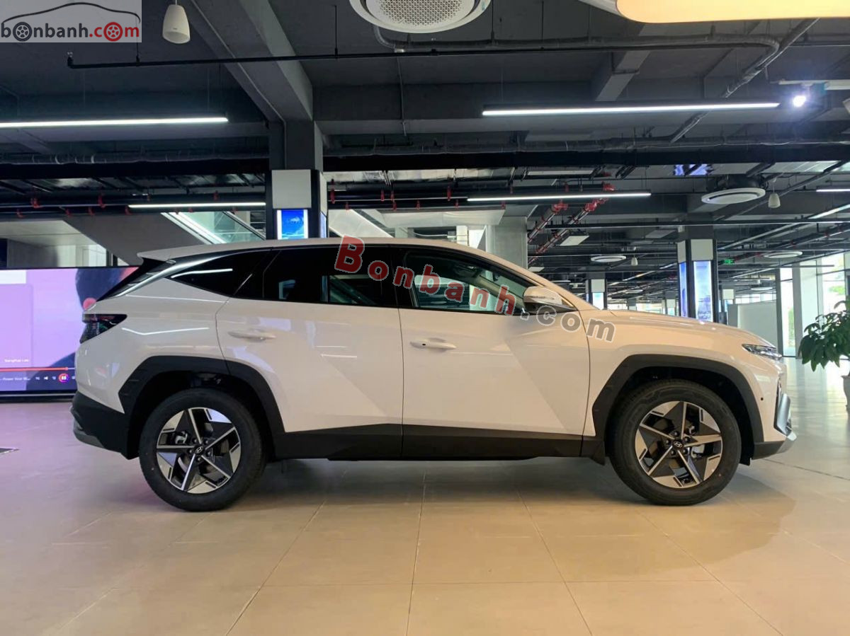 Bán xe ô tô Hyundai Tucson 2.0 AT Đặc biệt 2025 giá 809 Triệu | 6621057