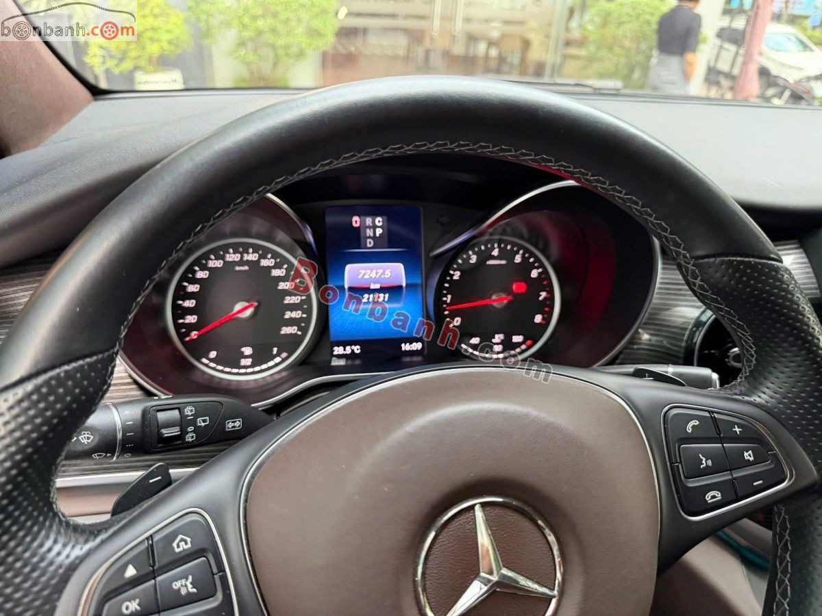 Bán xe ô tô Mercedes Benz V class V250 AMG 2022 giá 2 Tỷ 79 Triệu | 6590310