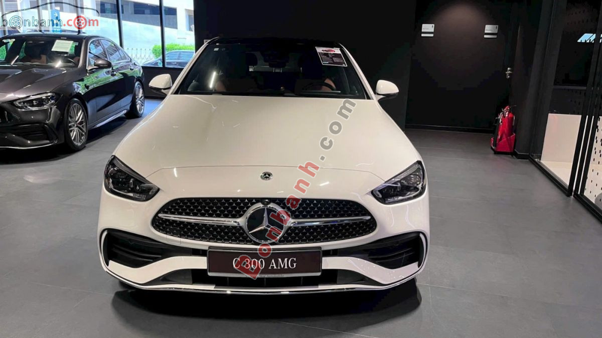 Bán xe ô tô Mercedes Benz C class C300 AMG 2026 giá 2 Tỷ 99 Triệu | 6824158